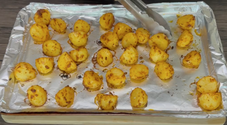 Boiled and Baked Yellow Potatoes Recipe - Diverse Dishes and Lifestyle