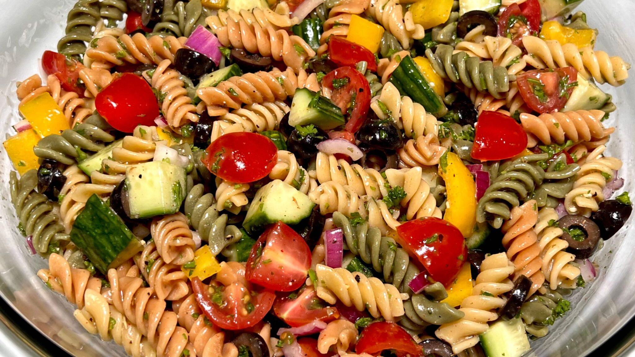 Vegetarian Pasta Salad Recipe with Tri-Color Rotini Pasta - Diverse ...